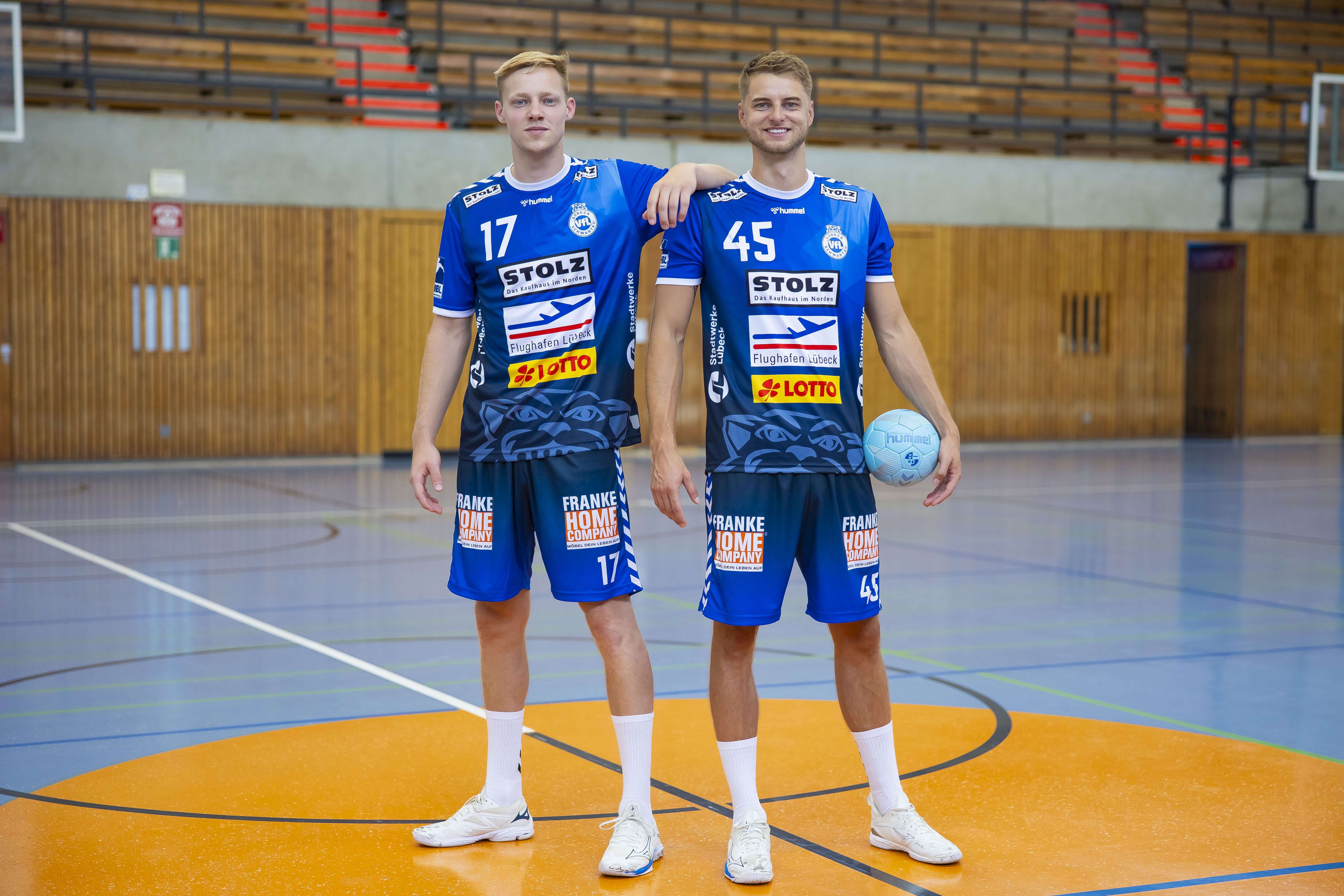 Das Heimtrikot F r Die Saison 2023 24 VfL L beck Schwartau Das Heimtrikot F r Die Saison 2023 24 VfL L beck Schwartau
